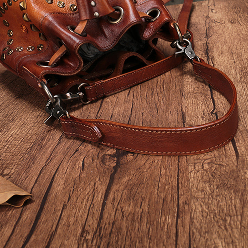 Rivet Western Drawstring Bucket Bag – iLeatherhandbag
