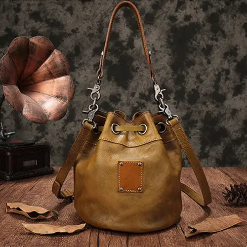 Rivet Western Drawstring Bucket Bag – iLeatherhandbag