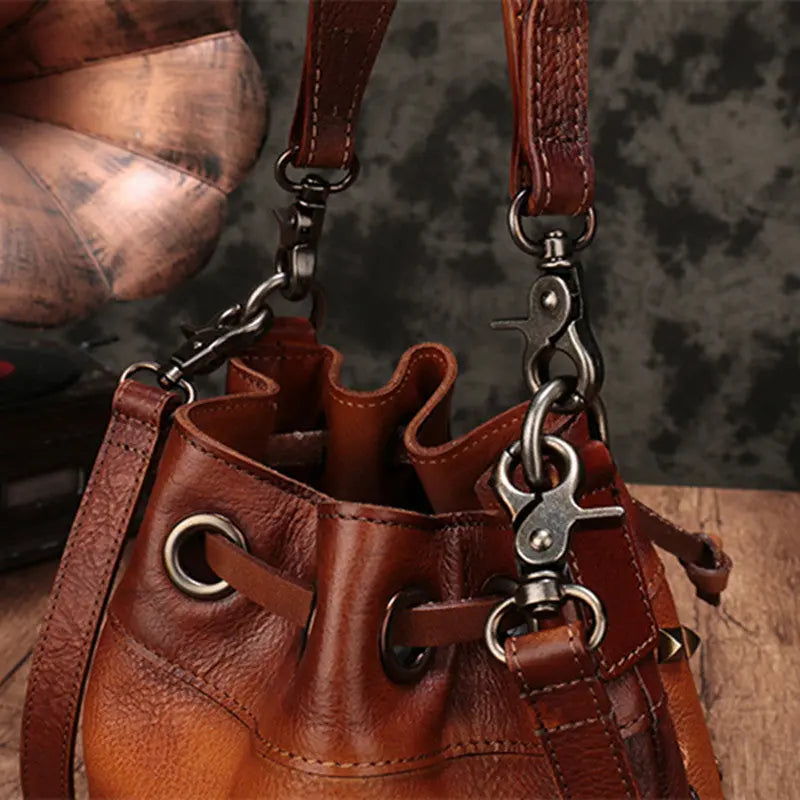 Rivet Western Drawstring Bucket Bag – iLeatherhandbag