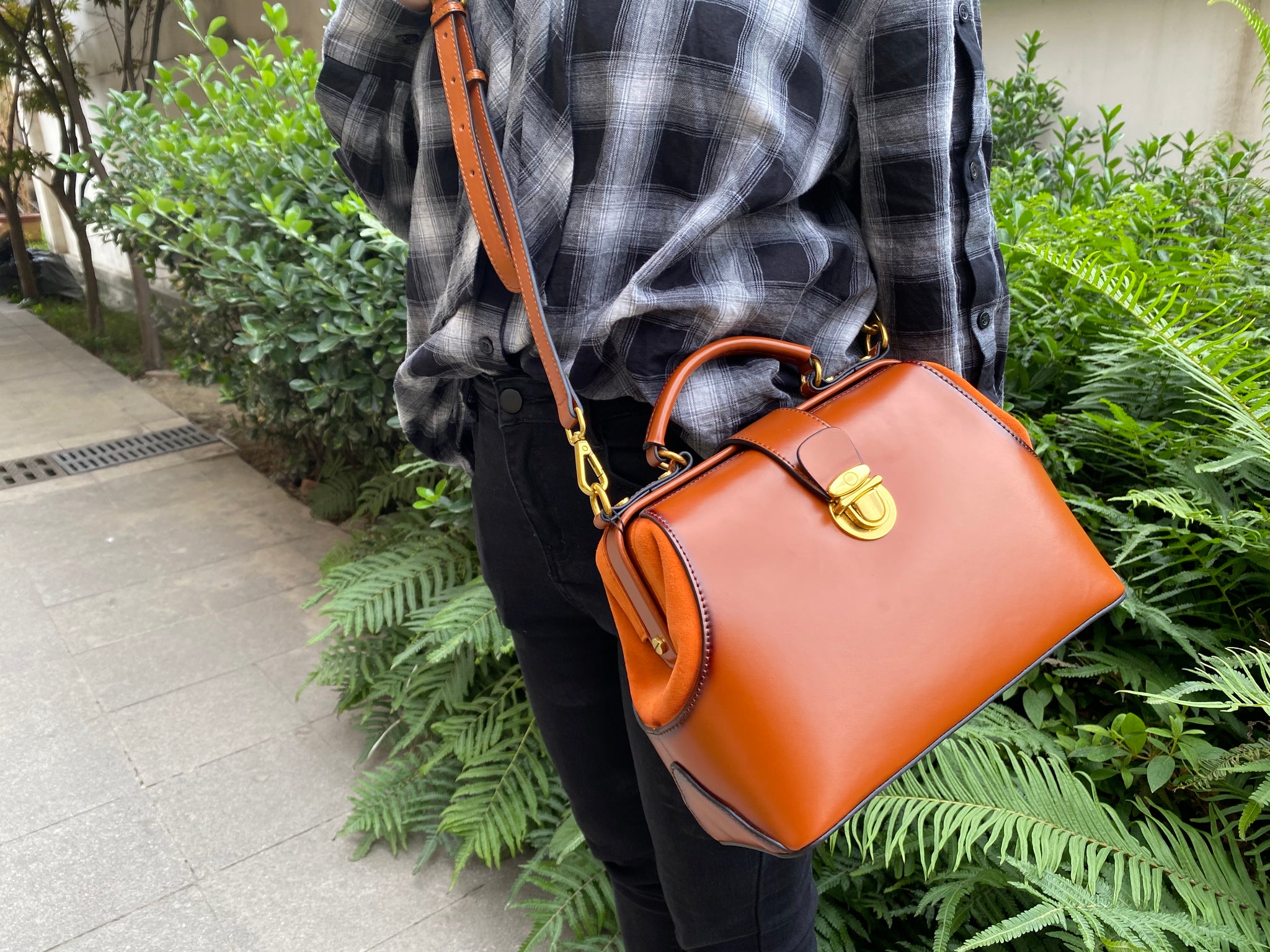 Genuine Leather Doctors Bag Gladstone Handbag For Women – iLeatherhandbag